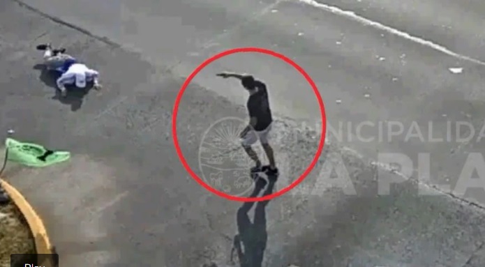 Le Robaron Su Moto Persiguió A Los Ladrones Y Los Cogió A Tiros Rcn